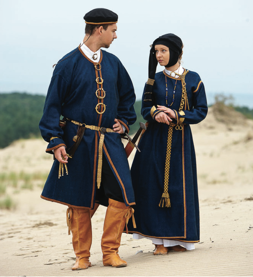 Recreated Historical Clothing Worn by the Balts – DRAUGAS NEWS